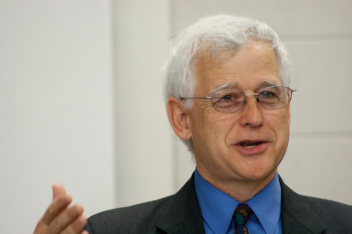 Ep. 118 David R. Henderson Critiques Stimulus Bill and Organizes ...